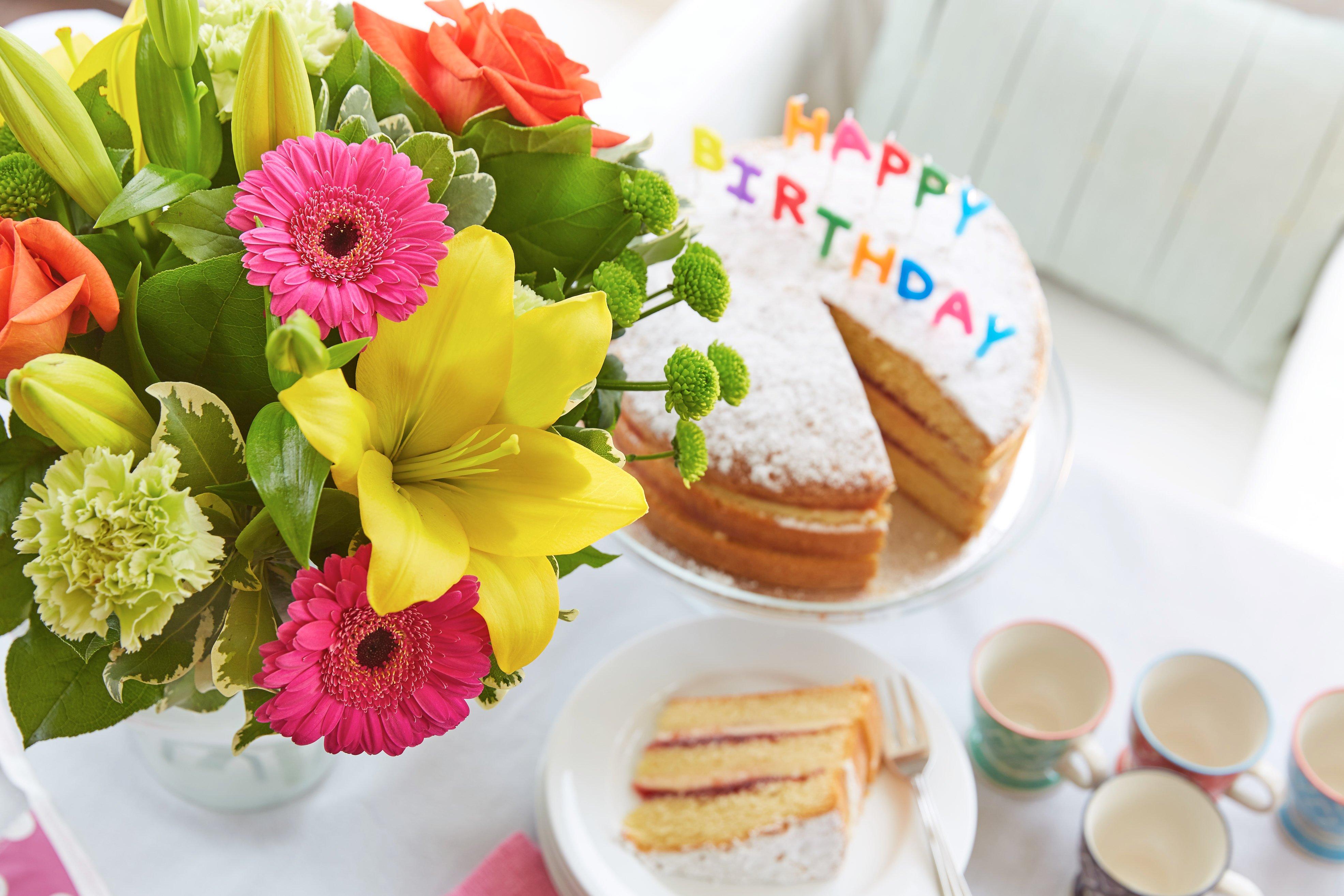 The Best Birthday Flowers | Flying Flowers